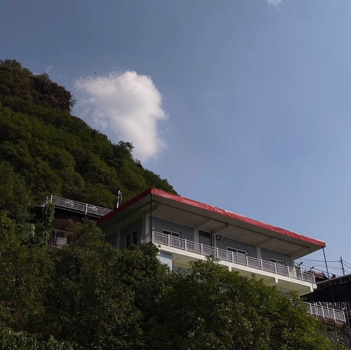 The Voyagers Cottage - Mussoorie