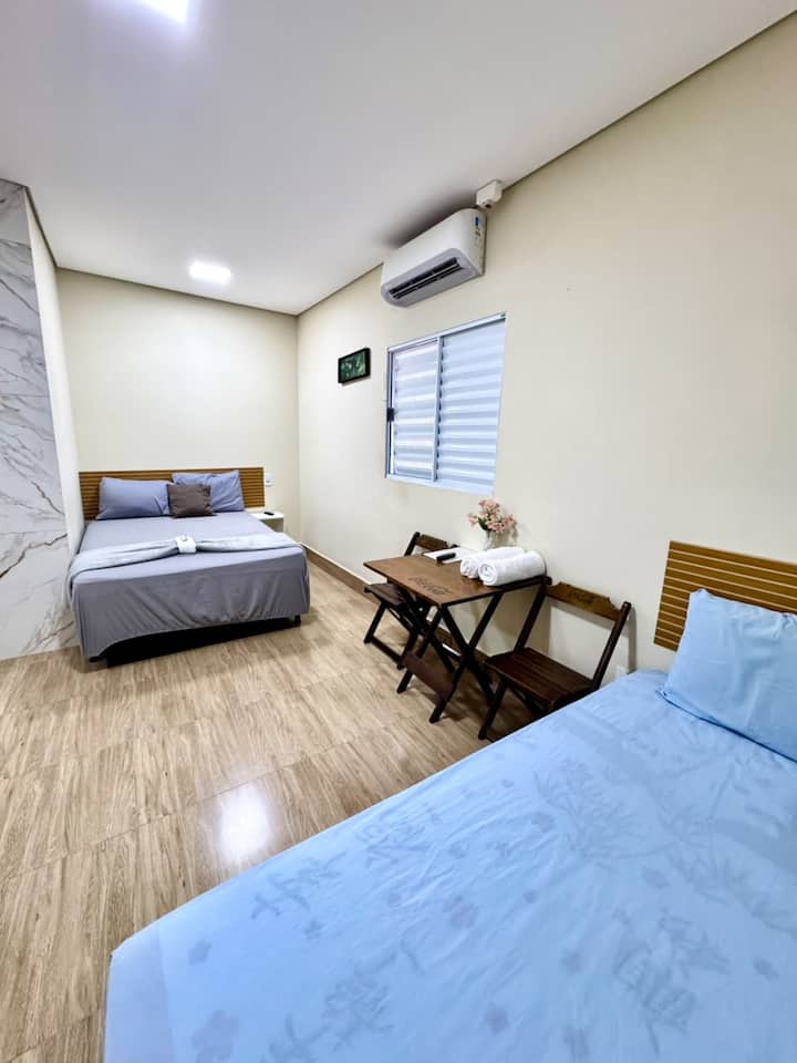 Suíte  P/4 Pessoas  3min Br050/262 - 12 Min Abcz - Uberaba