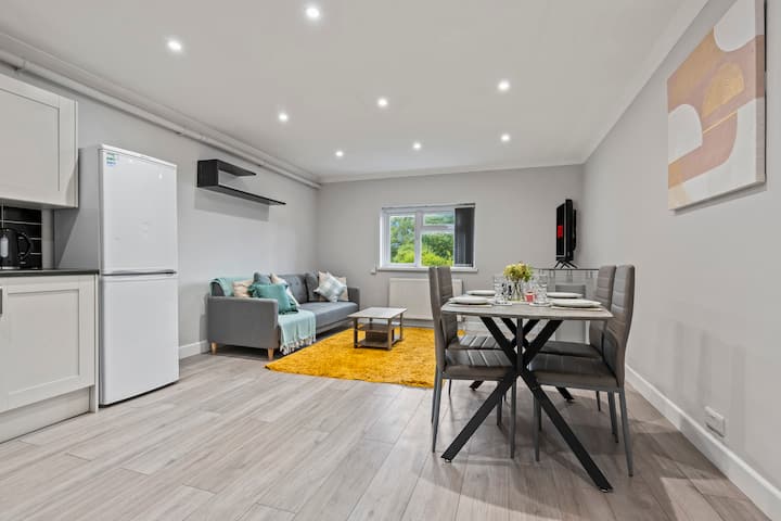 50% Off Longer Stays | Business Stays | 5 Bed | - Nuneaton