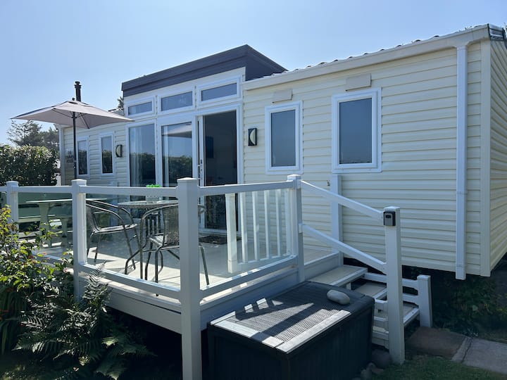 The Summer House. Warren Bay, Watchet. - St Audrie's Bay