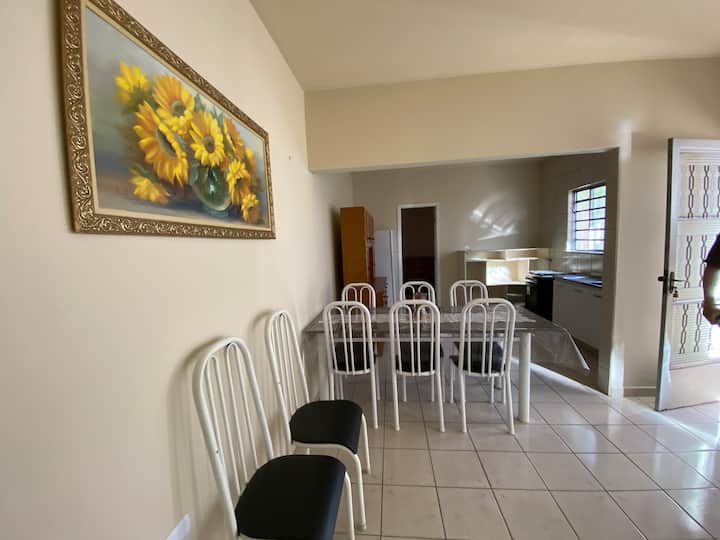 Casa 6 Hóspedes, Wi-fi, Smart-tv, Gar Carro Pequen - Presidente Prudente