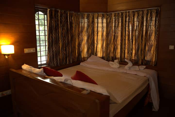 Mansion Du Lac - Kumarakom