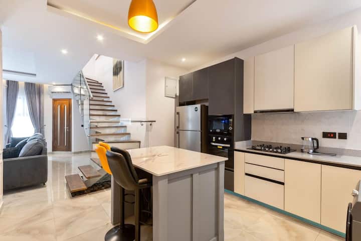 1-bedroom Maisonette Executive Experience - Nigeria