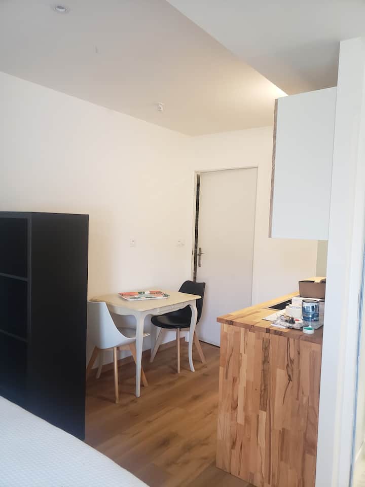 Studio Meublé Et éQuipé - Le Jardin de la Pellerine