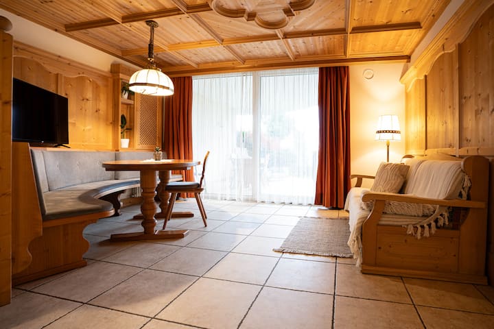 Traditional Cozy Apartment - Scena