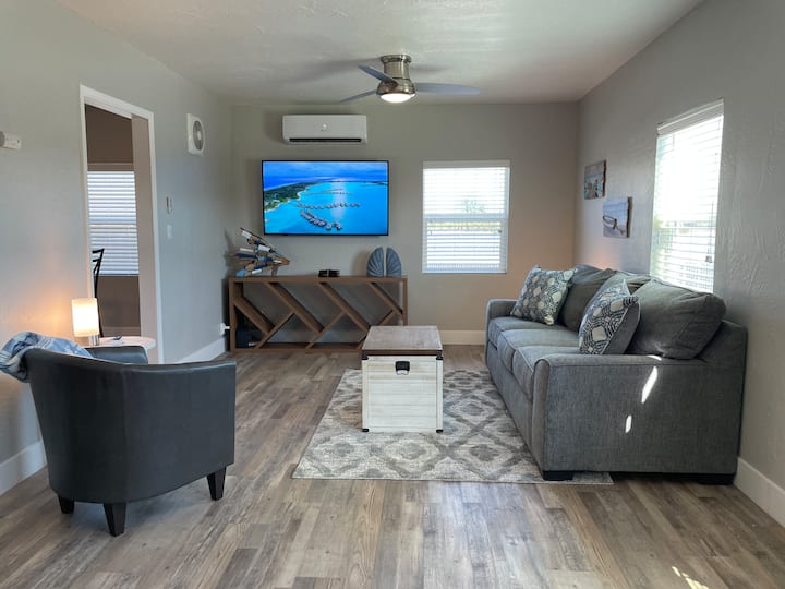 Ocean Breeze - Visalia