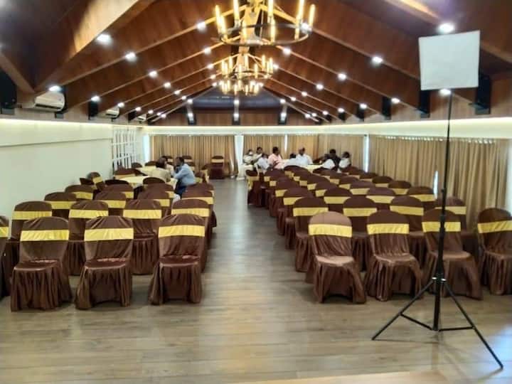 Cyril’s Hall - - Cochín