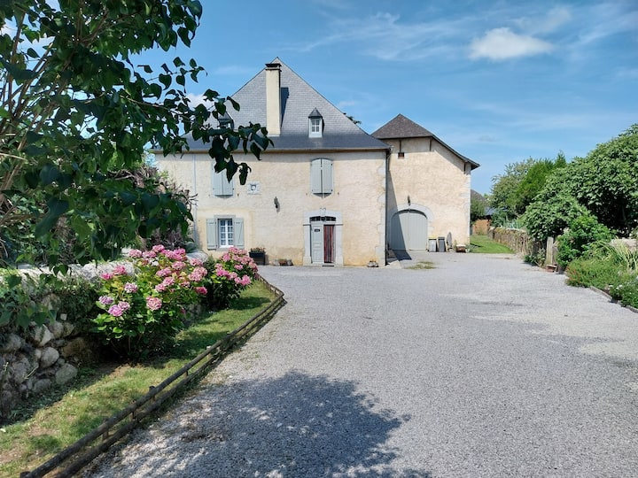 Chez Joenath En Vallée D'ossau - Pyrénées