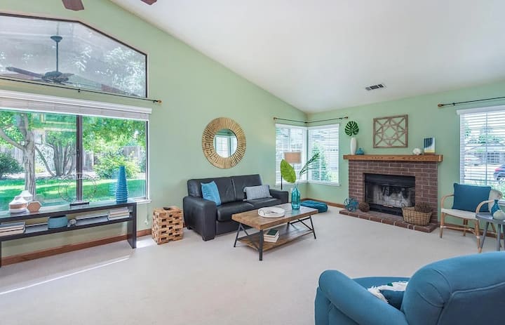 Perfect Home-away-from-home In The Central Valley - マンティーカ, CA