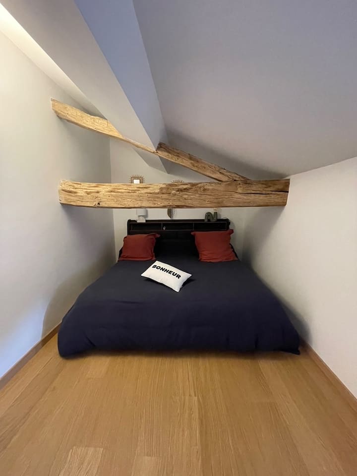 Chambre D'hôtes - Rose - Aubeterre-sur-Dronne