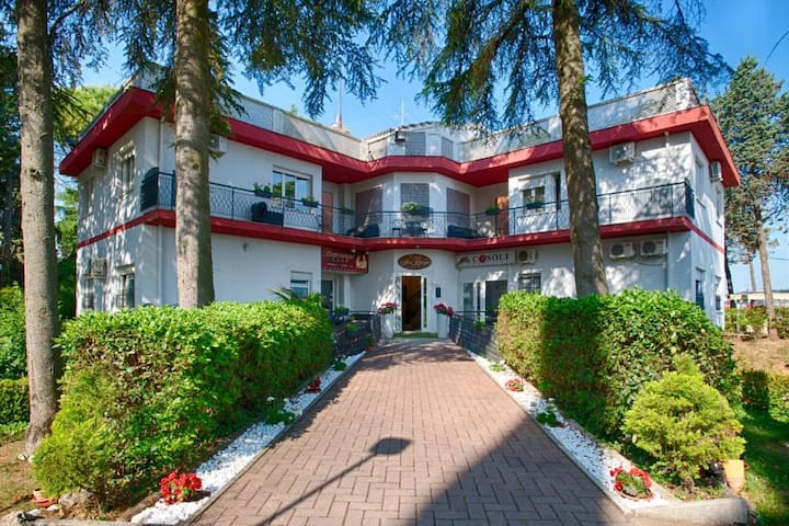 Camera Quadrupla Economy - Riccione