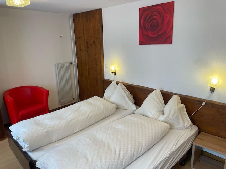 Primavera - Basic Doppelzimmer - Saas-Fee