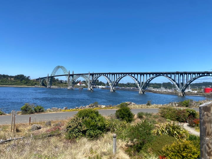 Jetty Retreat - Newport, OR