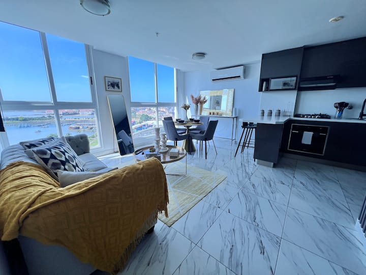 View And Comfort Apartment With Home Warmth - Panamá