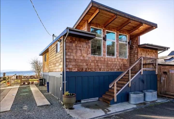 Beachside Gem - Clinton, WA