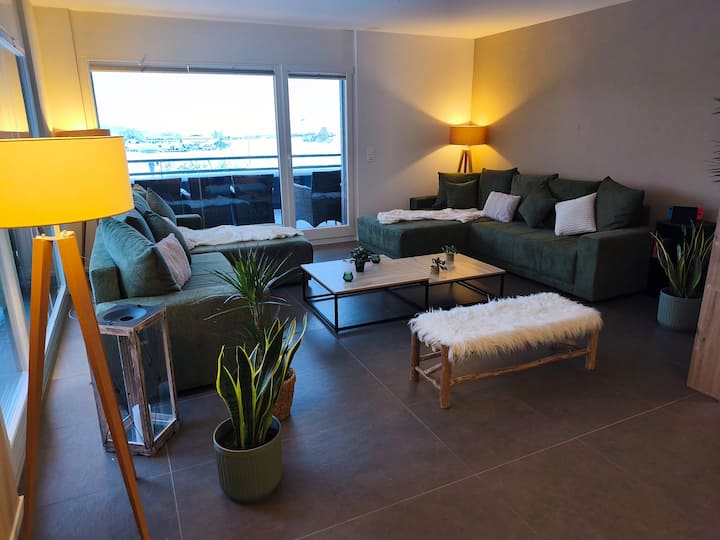 Villa – Jardin, Fitness, Parking & Vue Montagne - Switzerland