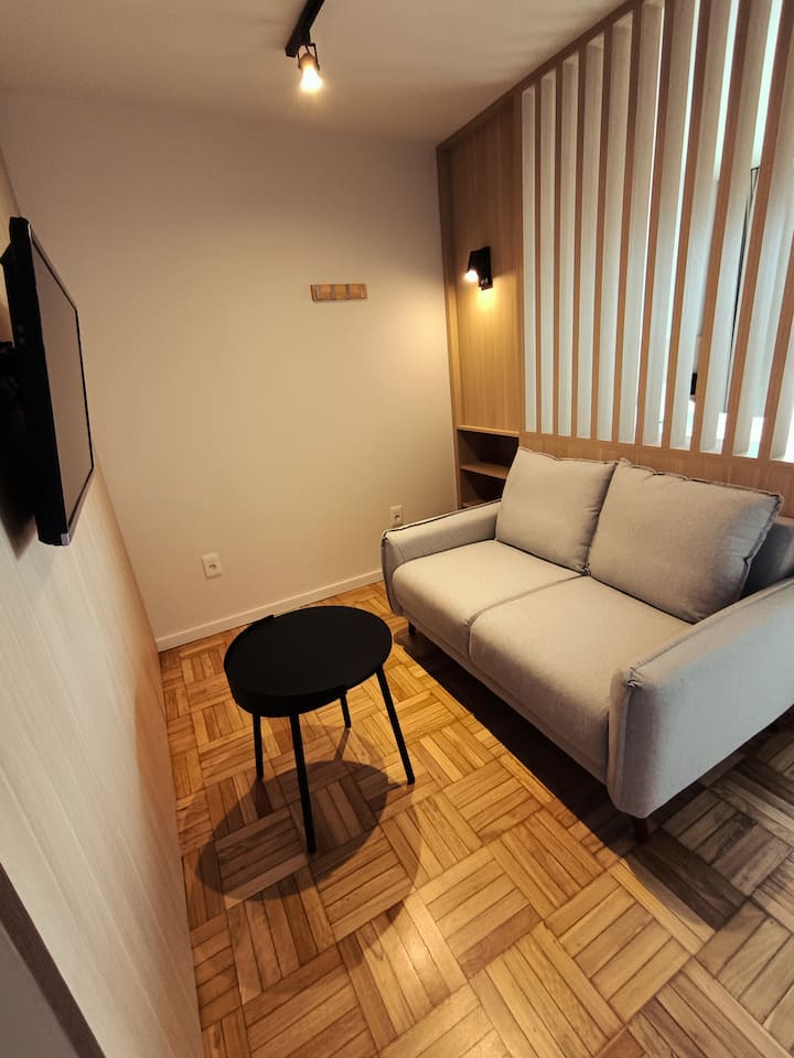 Malvín | Monoambiente Moderno Y Funcional - Montevideo