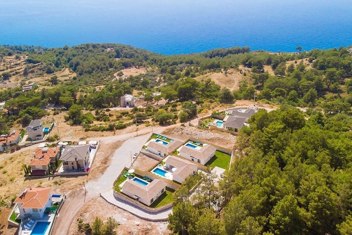 Faralyavillas - Boğaziçi