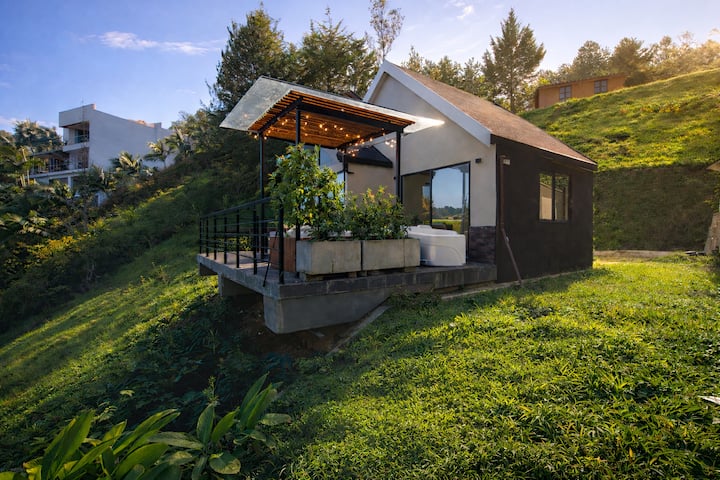 Cabaña Con Jacuzzi Frente Al Lago De Guatapé - Peñol