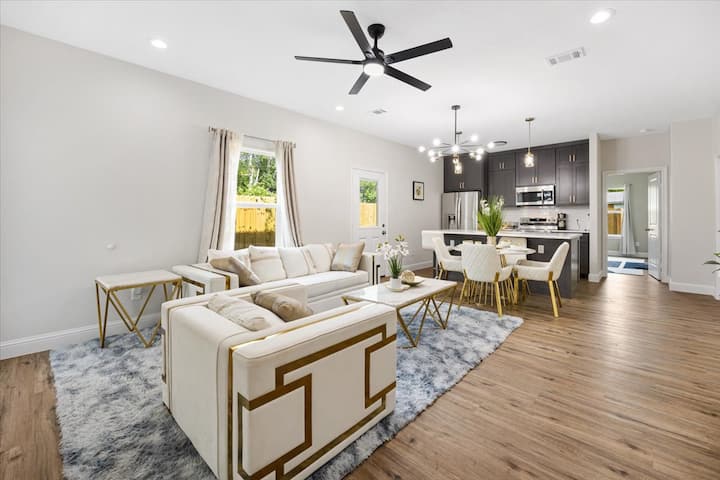 Homely Haven - Fort Worth, TX