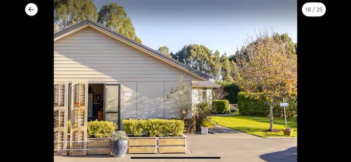 Bluegum Guesthouse - Wairarapa