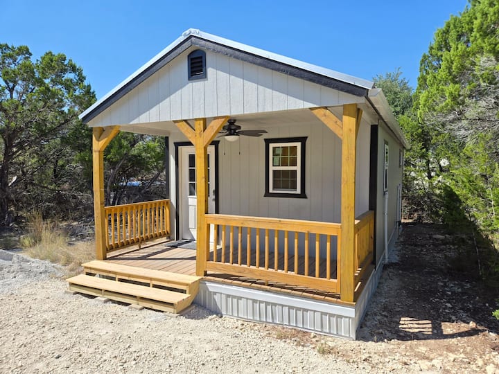 Canyon Lake Getaway Cabin B - Canyon Lake