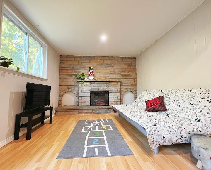 Long Stay Promo-walk To Go Train-toronto& Utm&sq1 - Mississauga
