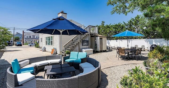 One Block From Ocean Fun - Beach Haven, NJ