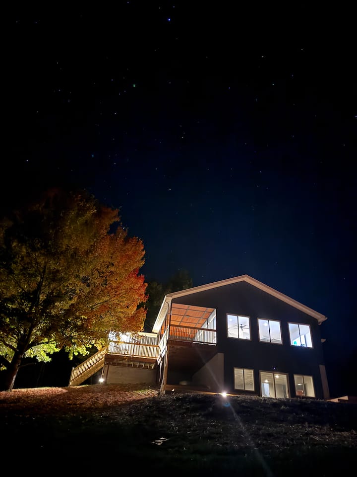 Two Creeks Retreat - Naples, NY