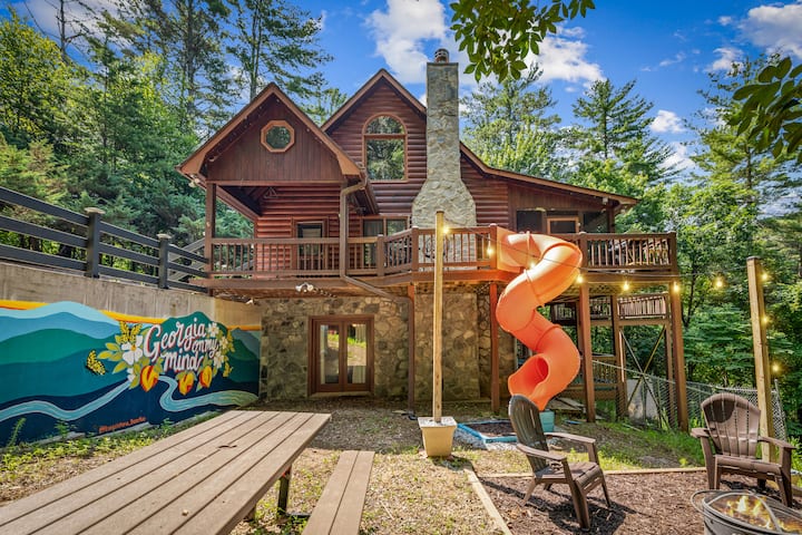 Lux 3br Mountain Cabin | Hot Tub + Fire Pit! - Blue Ridge, GA