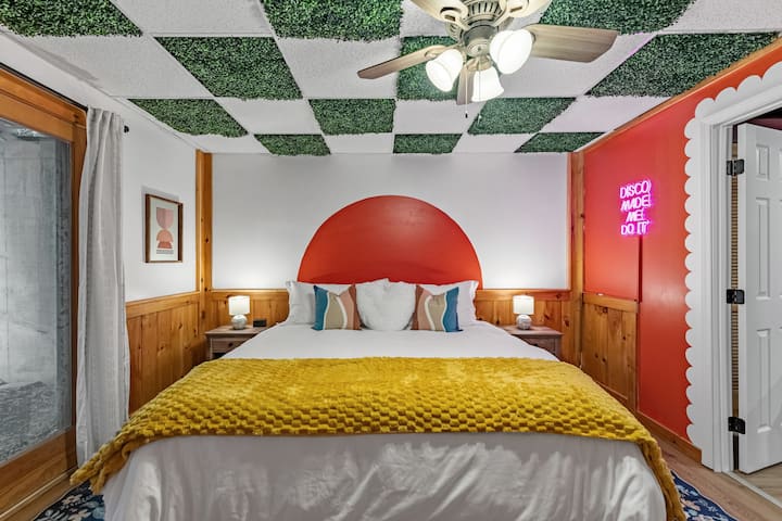 Family Cabin Retreat | Hot Tub +Fire Pit +Gameroom - Mineral Bluff, GA