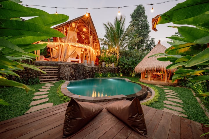 Balikayanas | Saputra House - Besakih