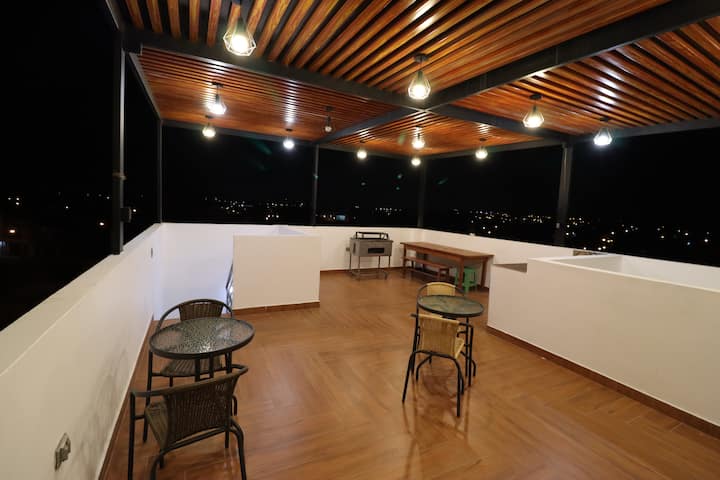 Casa Céntrica, A 10' Del Oasis - Ica