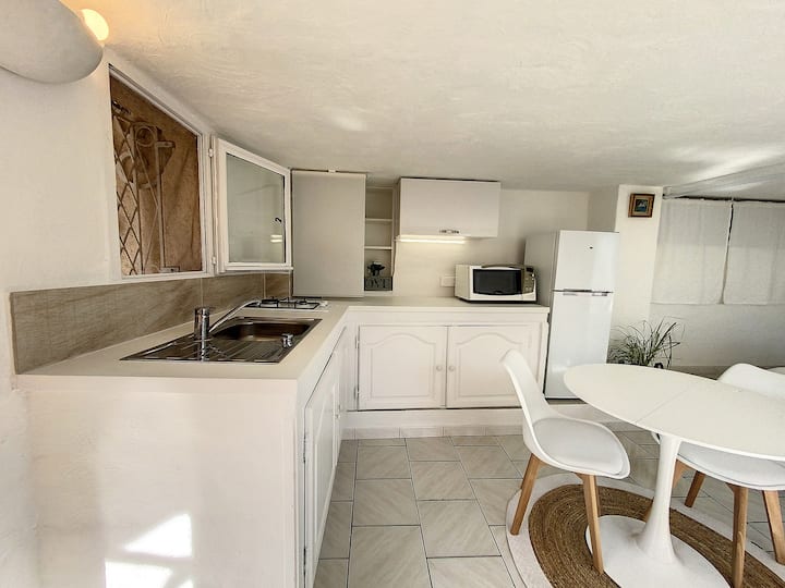Joli Studio Coquet - Terrasse + Vue Mer - Grasse
