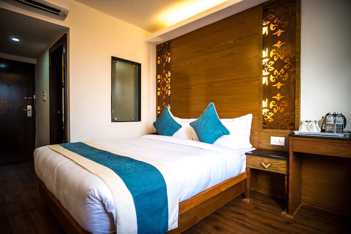 Comfortable Queen Room With Breakfast| Thamel - Kathmandu