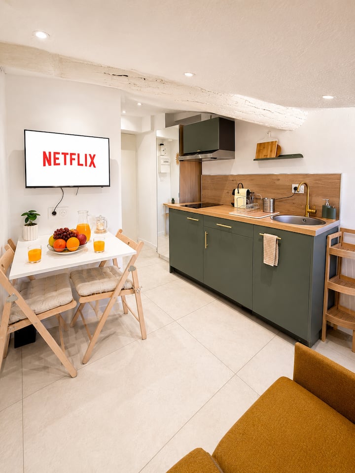 Studette Cosy Carré D’or, 5 Min De La Plage - 尼斯