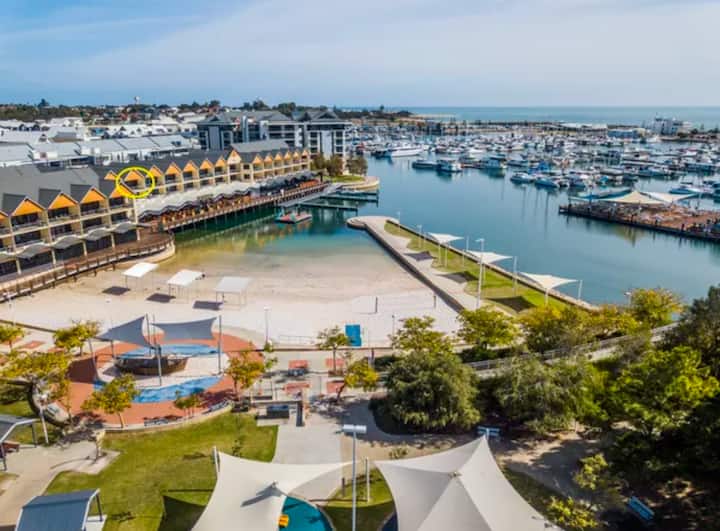 Year-round Gem - 만두라