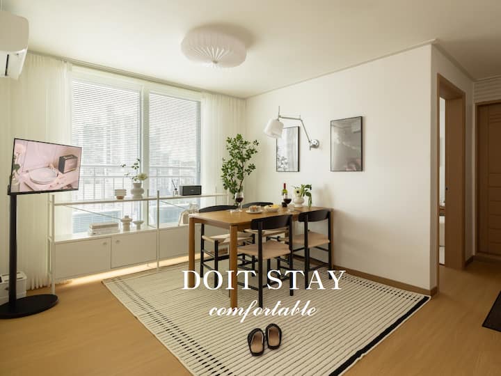[특가할인]동대문/Ddp/명동/전객실에어컨/동묘역6분/감성숙소/공항직행버스/짐보관/호텔침구 - Séoul
