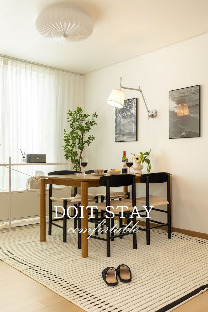 [합법숙소]종로/동대문/Ddp/짐보관/무료주차/케데헌 낙산공원/명동/동묘역6분/호텔침구 - Seoul