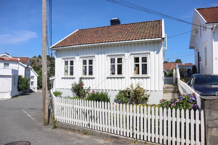 Koselig Sørlandshus I Sentrum - Grimstad