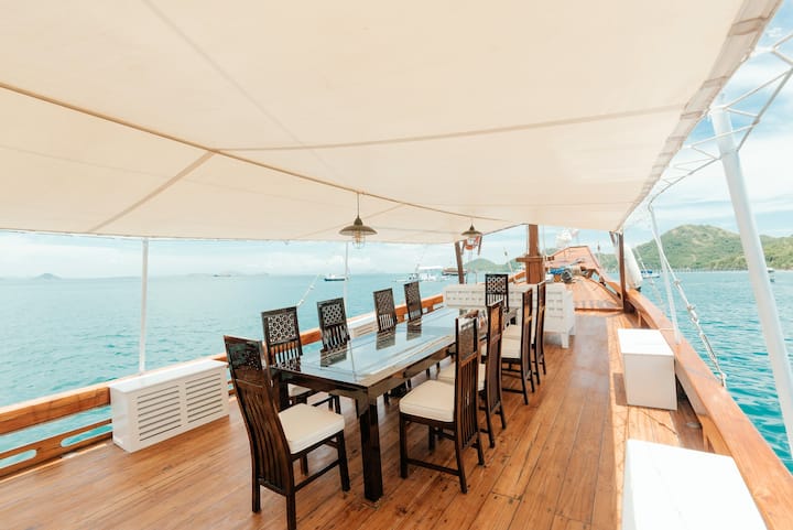 3d2n Sailing Phinisi Labuan Bajo - Labuan Bajo