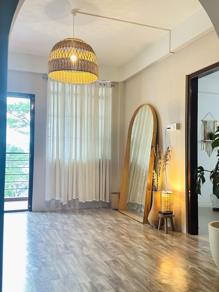Cozy 2bed Hall Kitchen-1st Floor - Shillong