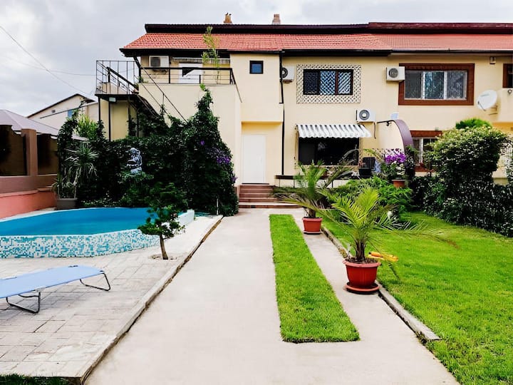 Vila Cu Picina, Gratar Si Curte - Techirghiol