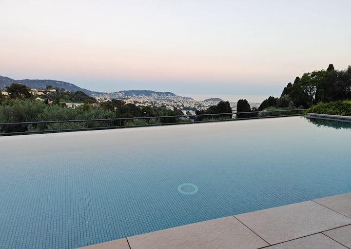 Superb Modern Villa With A View - Nice