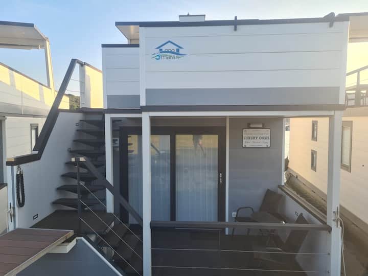 Floating House Luxury Sea Oasis - Pula