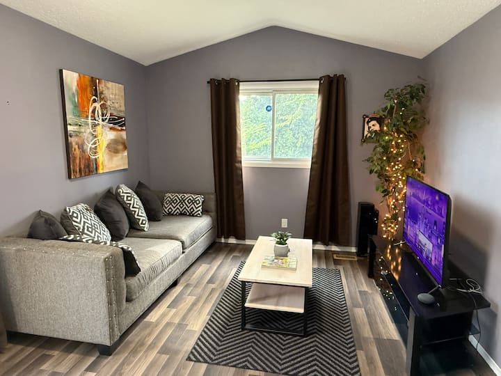 Modern Riverside 3br: 2 Lounges, Office, By Casino - Windsor, Canadá