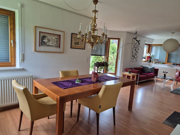 Helle Wohnung Mit Terrasse - Feldkirch