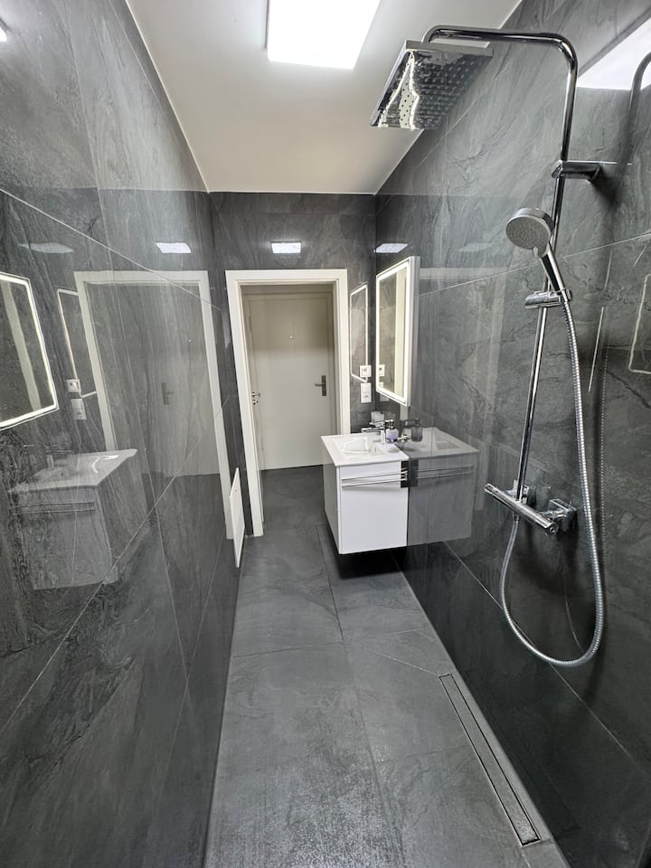Luxury Apartment - Herne