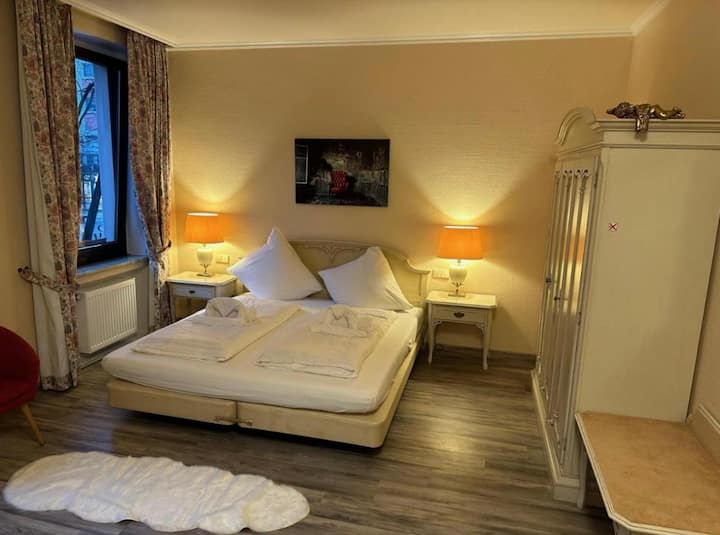 Modernes Hotel Heiligenhaus - Ratingen