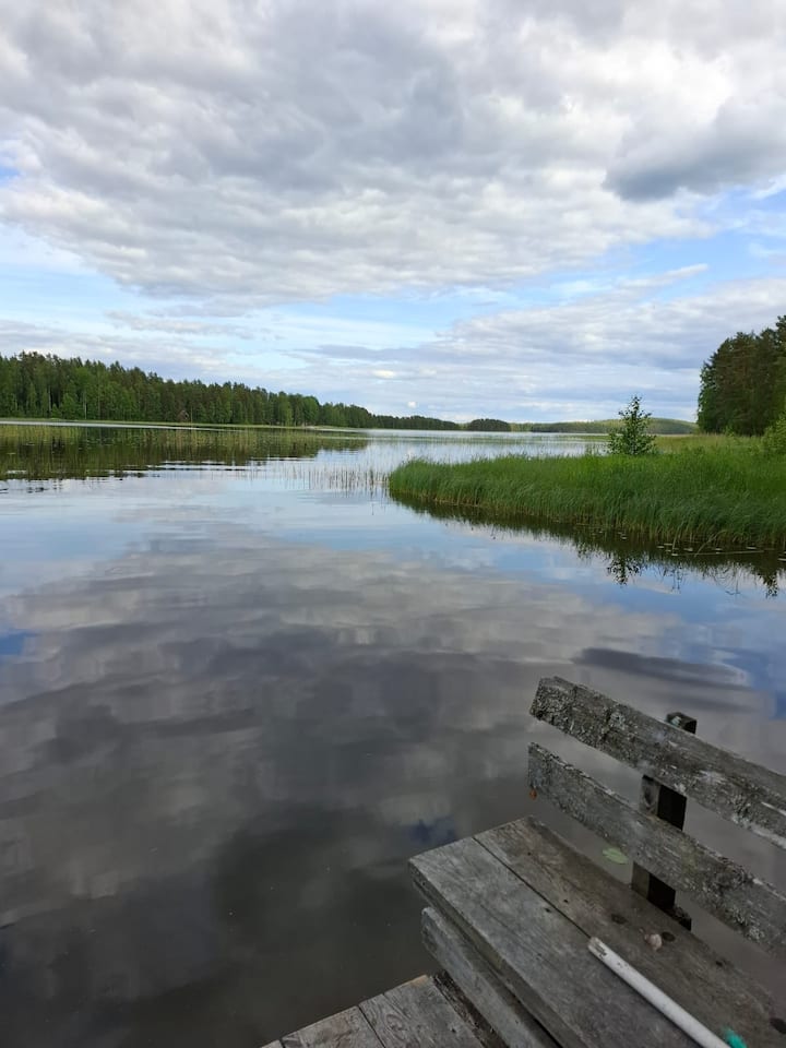 Talviasuttava Mökki Keiteleen Rannalla - Finland
